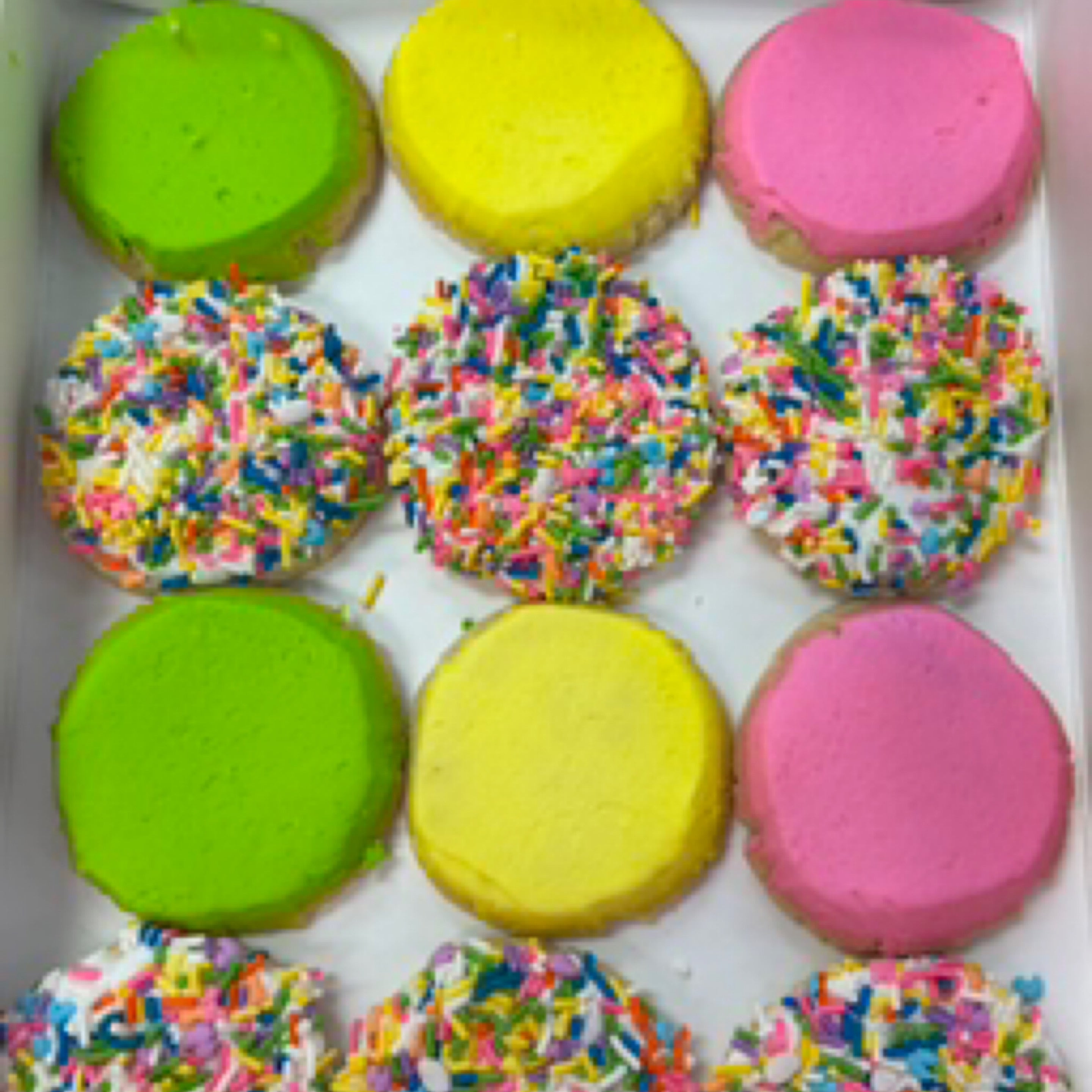 Frosted & Sprinkle Sugar Dozen | Eileen's Cookies Omaha